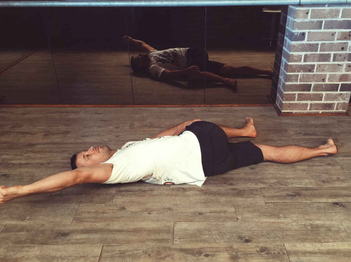 3 Essential Stretches For Tight Jiu Jitsu Players - Jungle Botany